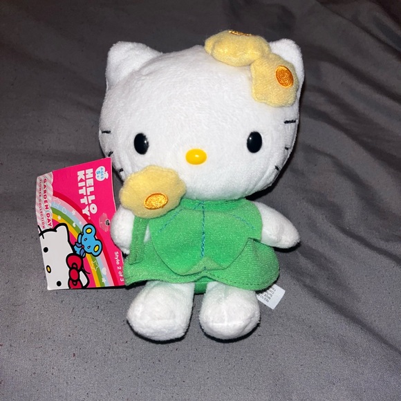 Hello Kitty | Toys | Hello Kitty Random Assortment Stuffed Animal Plush ...
